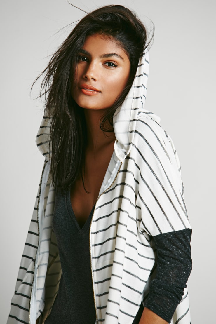 Carolinne Prates picture