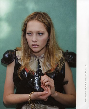 Picture of Zippora Seven