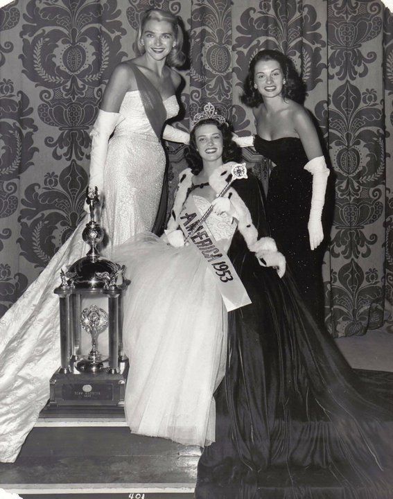 Picture of Neva Jane Langley