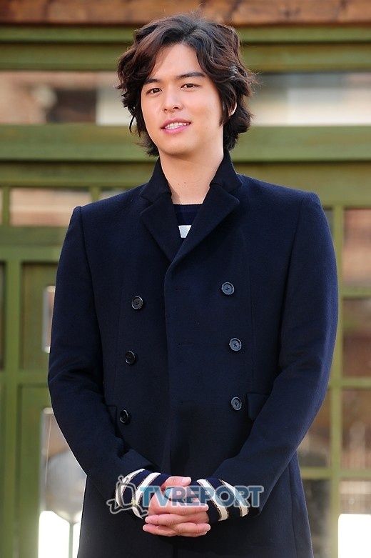 Picture of Lee Jang-woo