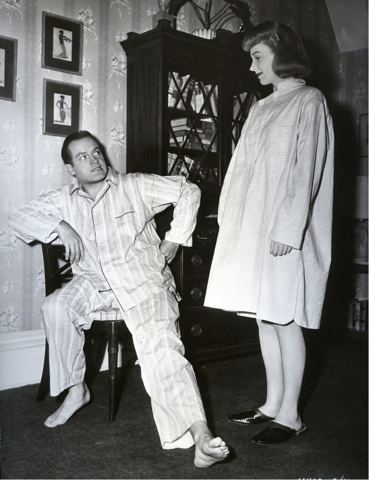 Bob Hope, Signe Hasso
