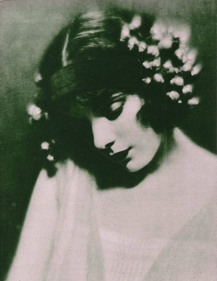 Picture of Alma Rubens