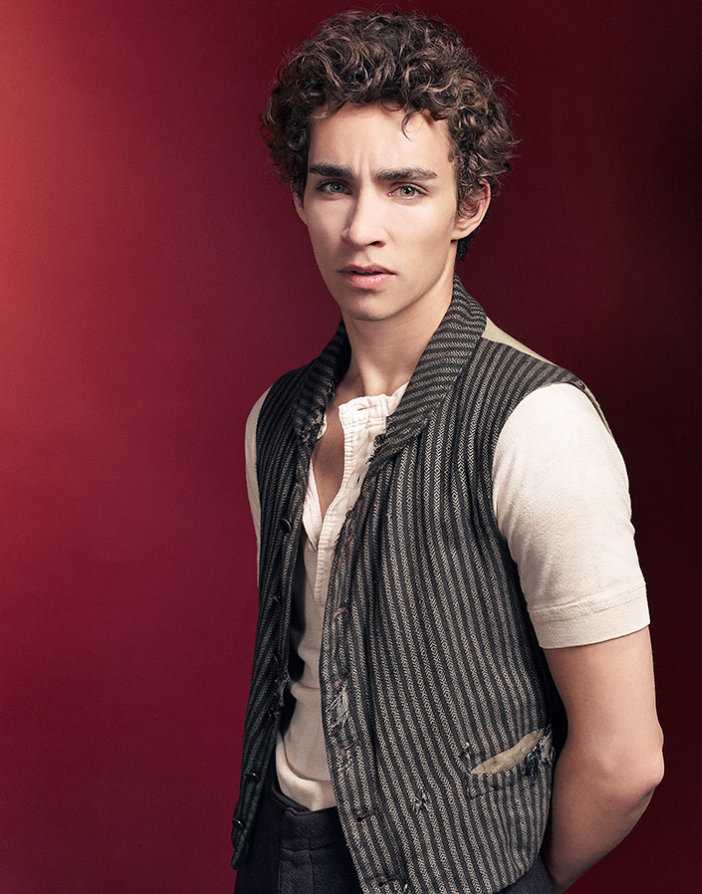 Picture of Robert Sheehan