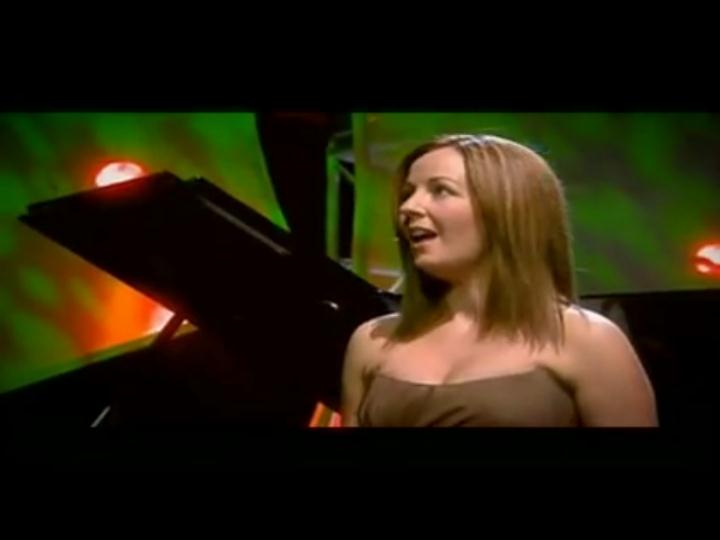 Picture of Lisa Kelly