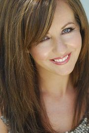 Picture of Lisa Kelly