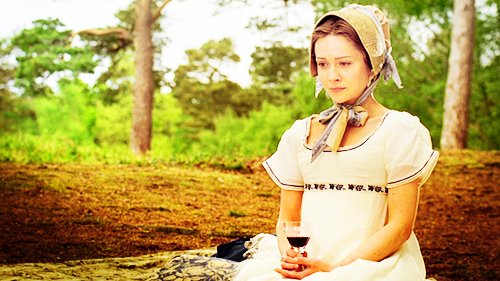 Image of Laura Pyper