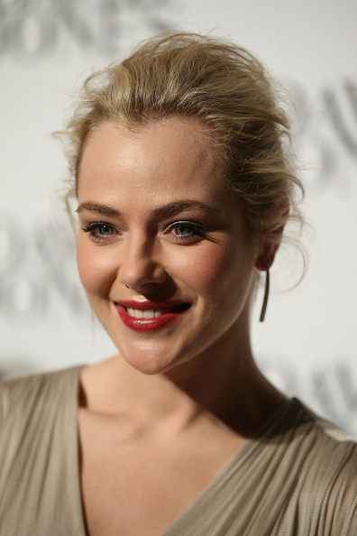 Jessica Marais picture