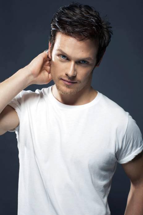 Picture of Sam Heughan
