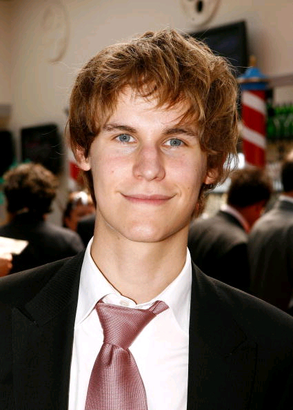 Rhys Wakefield image