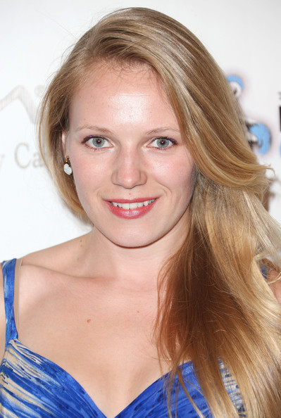 Image of Emma Bell