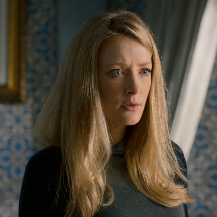 Picture of Jennifer Finnigan