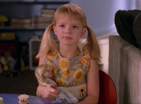 Picture of Alexandra Lee