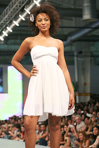 Picture of Sheron Menezzes