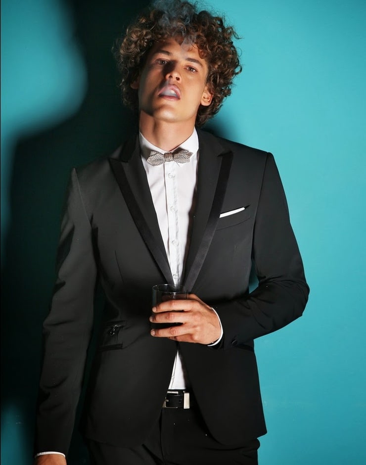 Picture of Sidney Mello