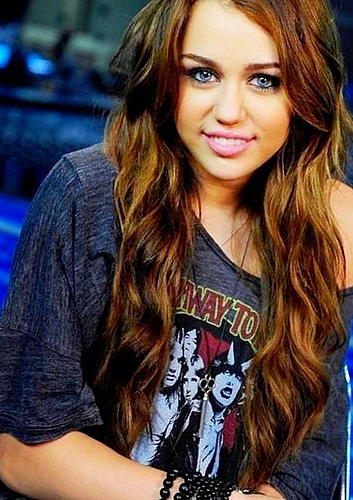 Image of Miley Ray Cyrus
