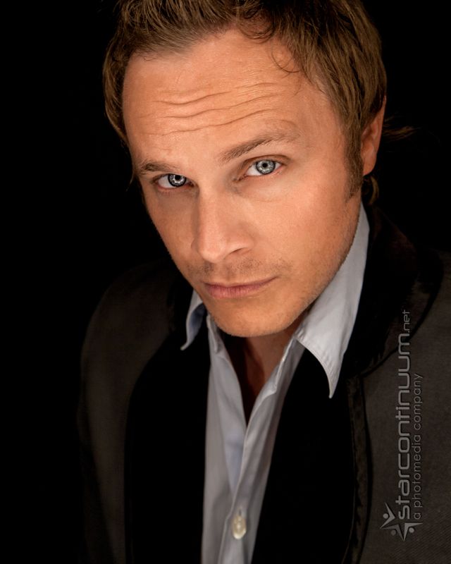 Picture of David Anders