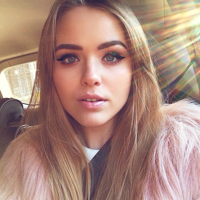 Picture of Kristina Bazan
