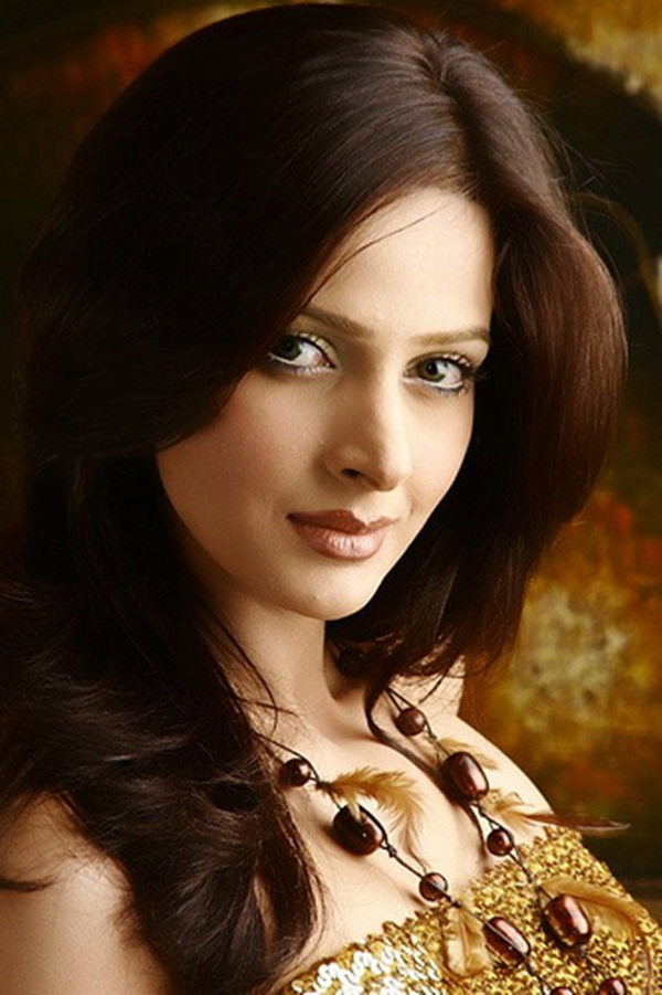 Picture of Saba Qamar