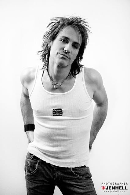 Picture of Ryan Roxie