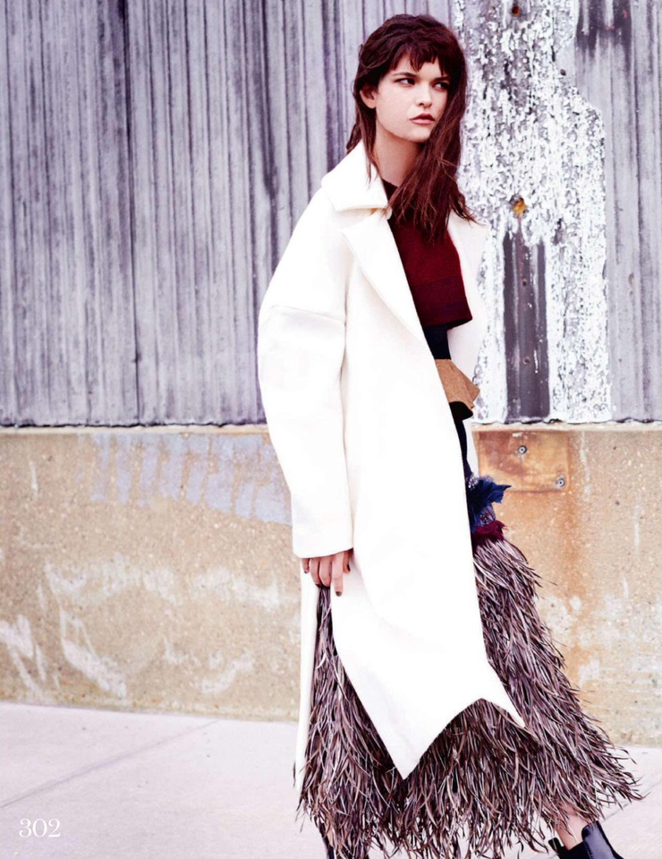 Picture of Zoe Colivas