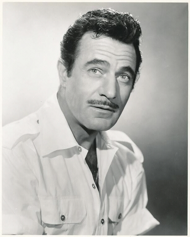 Picture of Gilbert Roland