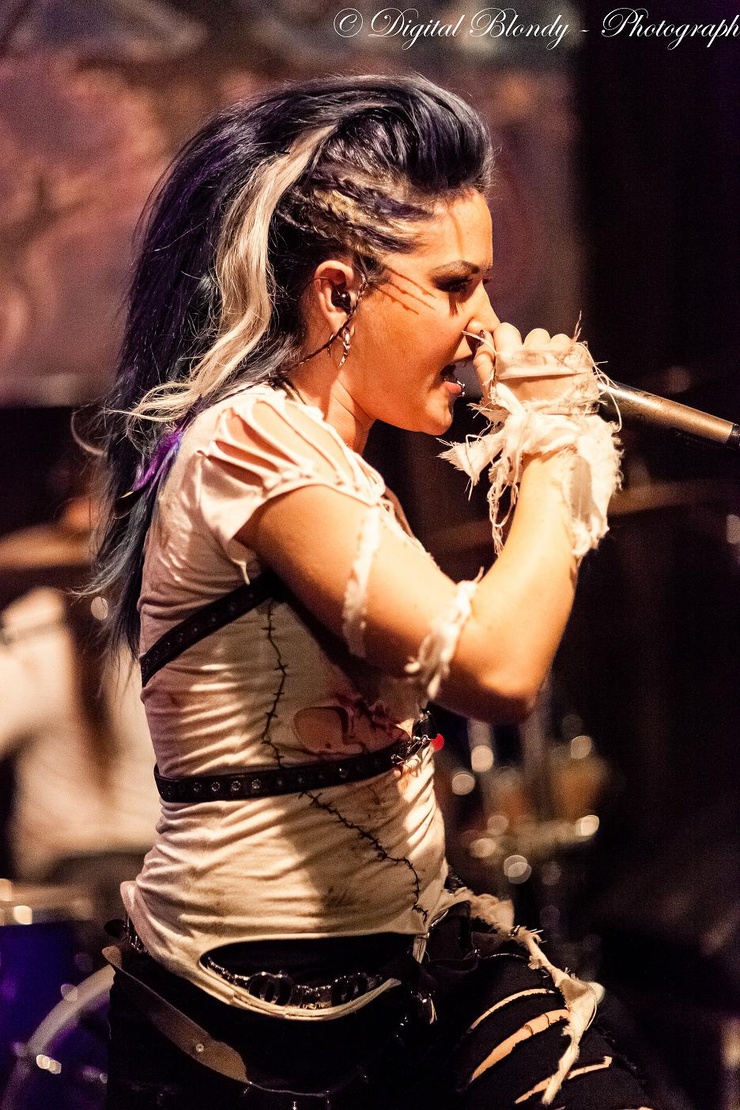 Picture of Alissa White