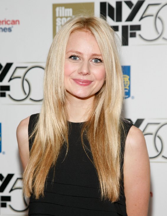 Picture of Justine Lupe