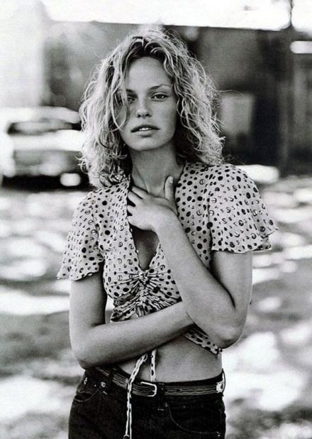 Image of Rachel Roberts