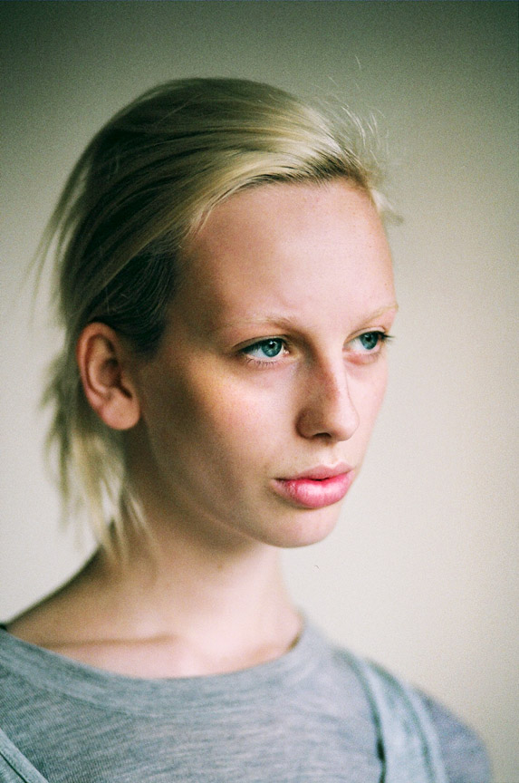 Picture of Lili Sumner