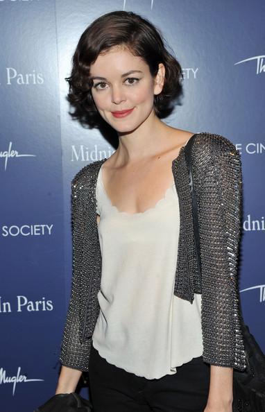 Nora Zehetner picture