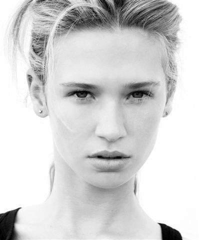 Picture of Roxanne Matthee