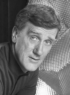Picture of Donald Moffat