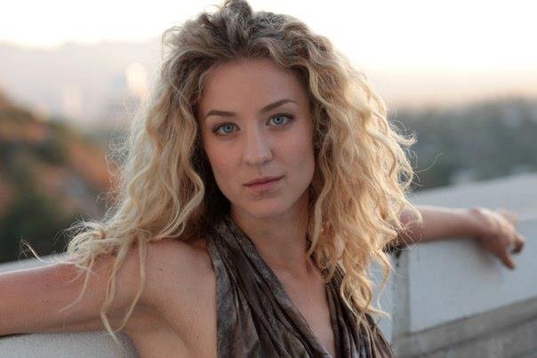 Picture of Hallee Hirsh