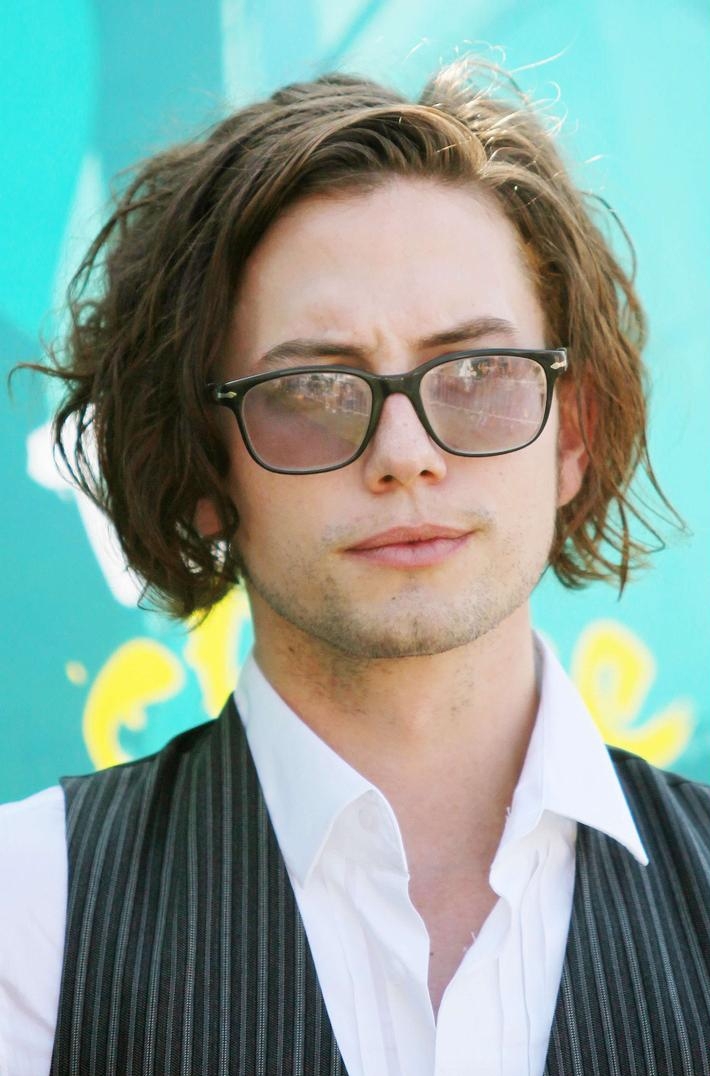 Jackson Rathbone picture