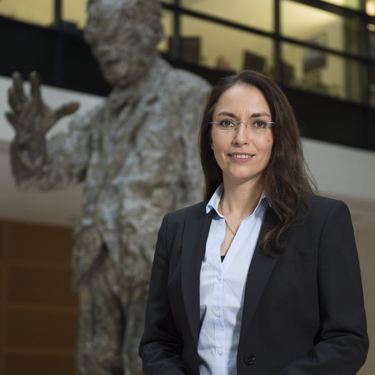 Picture of Yasmin Fahimi