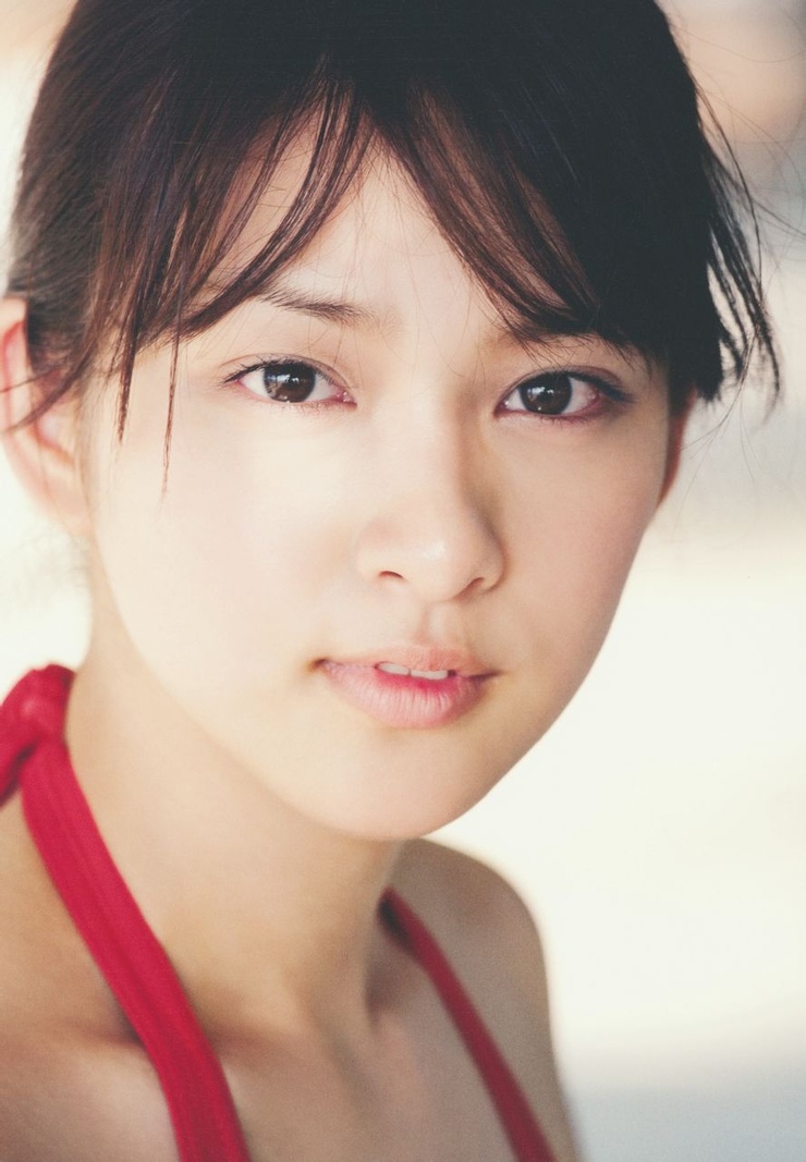 Picture of Emi Takei