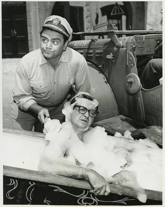 Ernest Borgnine, Joe Flynn
