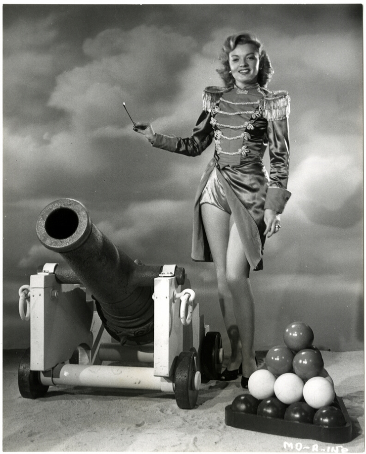 Myrna Dell
