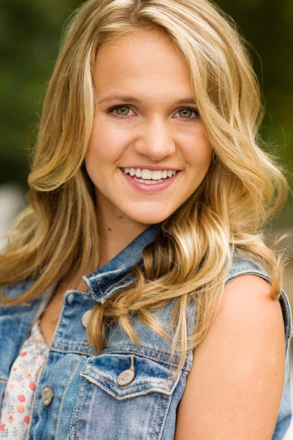 Picture of Lauren Suthers