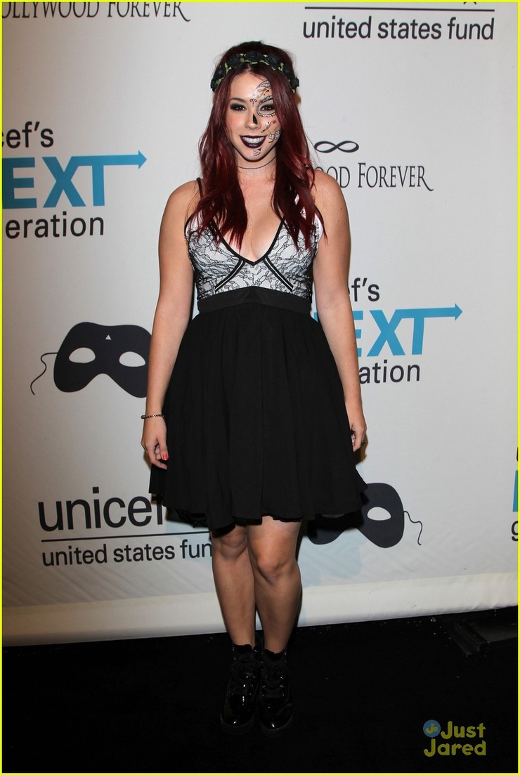 Jillian Rose Reed image