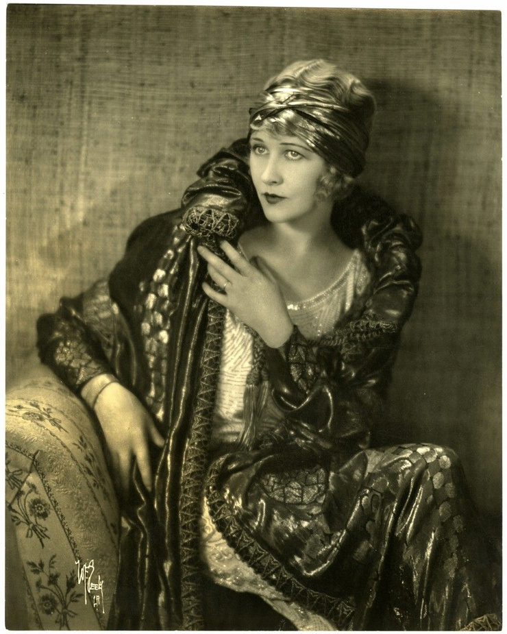 Image of Anna Q. Nilsson