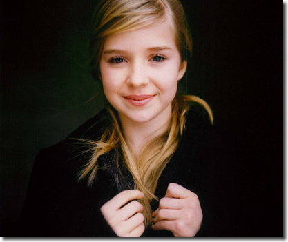 Picture of Hannah Endicott-Douglas