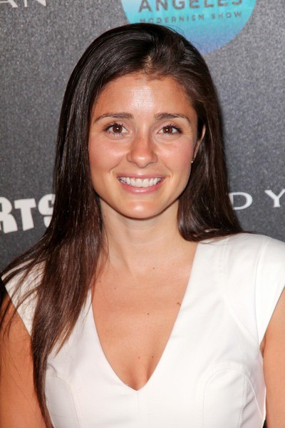 Picture of Shiri Appleby