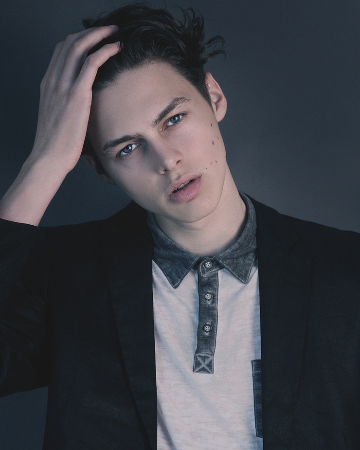 Picture of Darwin Gray