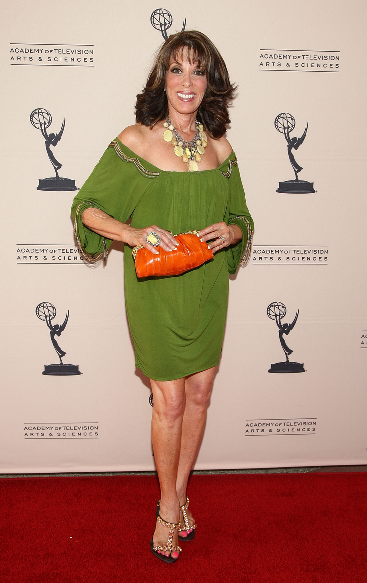 Kate Linder image