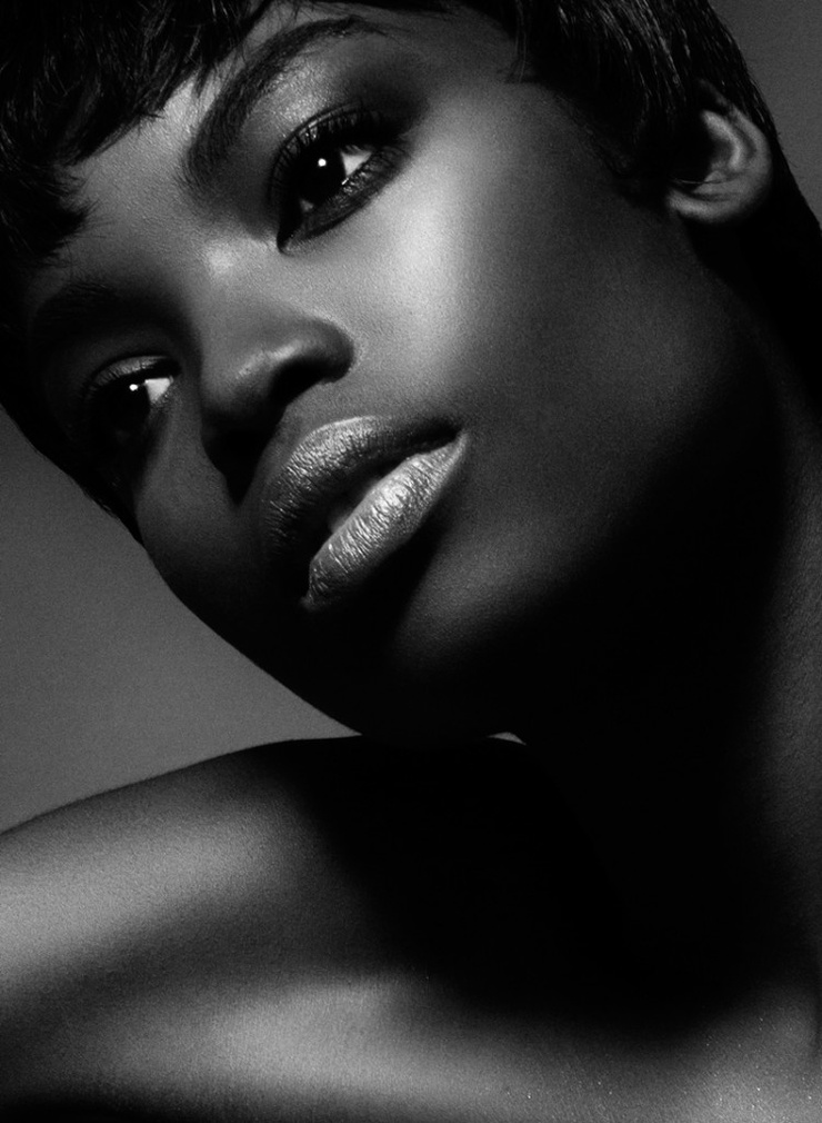 Maria Borges picture