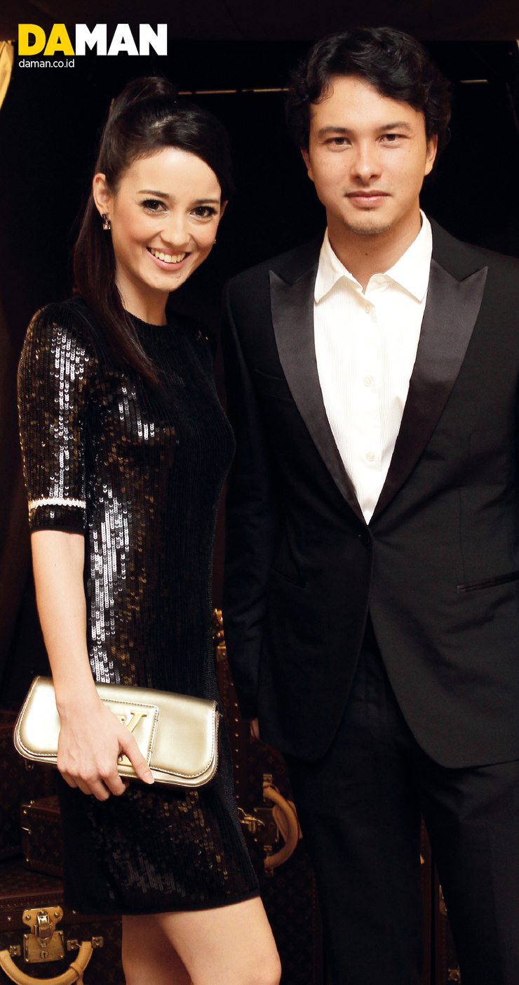 Picture of Julie Estelle