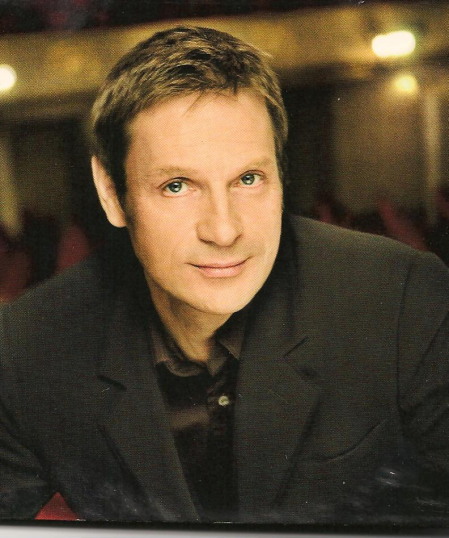 Picture of Simon Keenlyside