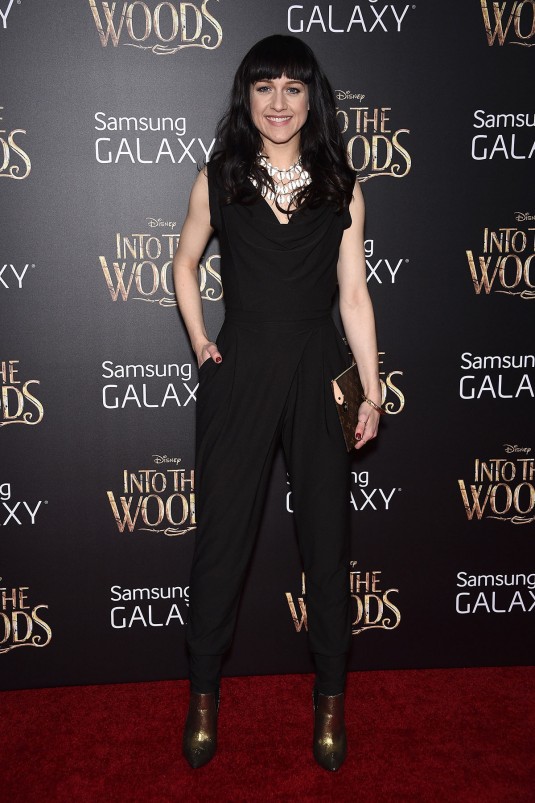 Lena Hall picture