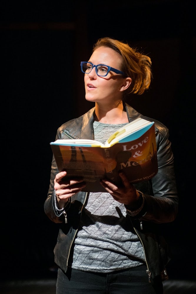 Michelle Langstone picture